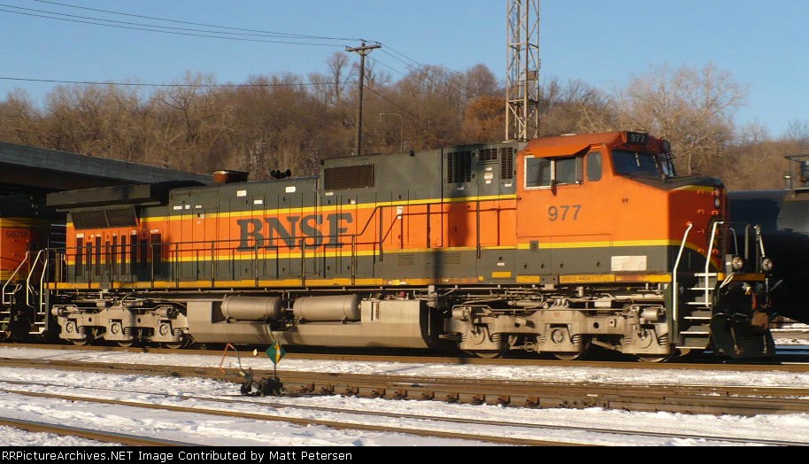 BNSF 977